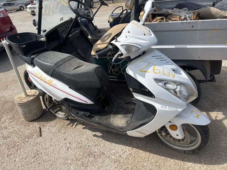 SALVAGE-2021 YIBEN PEDAL TWO-WHEELED MOTORCYCLE - Peak Auto Auctions