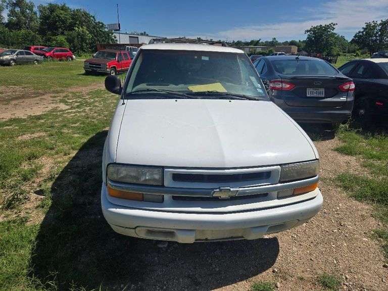 2000 CHEVROLET BLAZER - Peak Auto Auctions