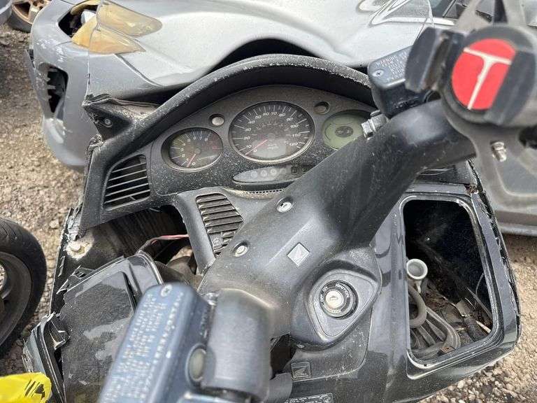 2002 HONDA FSC600 (SILVER WING) - Peak Auto Auctions