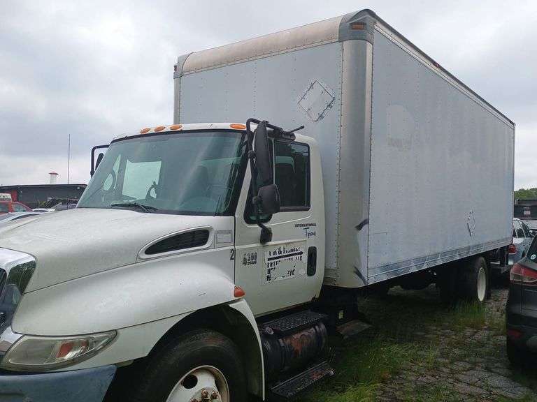 2004 INTERNATIONAL MA025 - Peak Auto Auctions