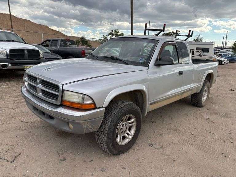 Dodge Dakota 2002 V8 The Epitome Of American Muscle And Versatility