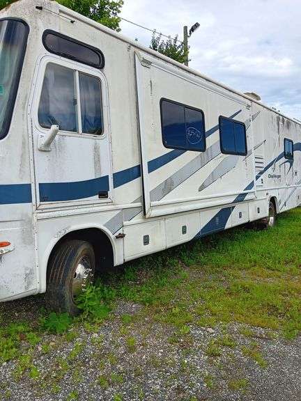 COURT ORDER - 2004 FORD MOTORHOME CHASSIS - Peak Auto Auctions