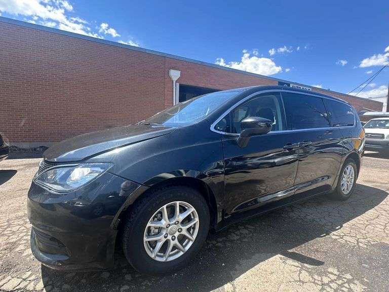 2017 CHRYSLER PACIFICA - Peak Auto Auctions