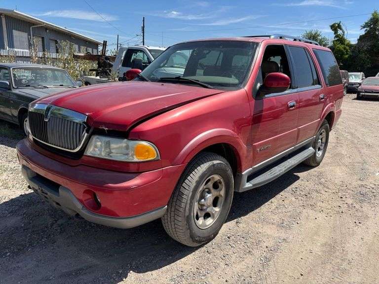 Title - 2002 LINCOLN NAVIGATOR - Peak Auto Auctions