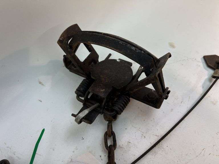 (3) Minnesota Brand 550 Traps - Peterson Land & Auction LLC