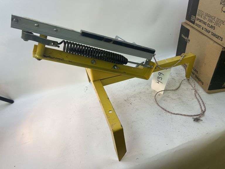 Clay Pigeon Thrower + Clay Targets - Peterson Land & Auction LLC