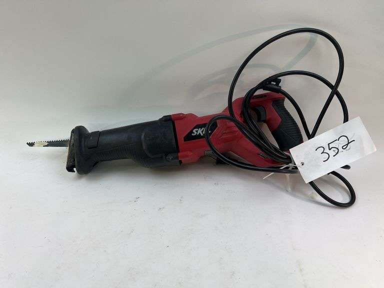 Skil Electric Reciprocating Saw - Peterson Land & Auction LLC