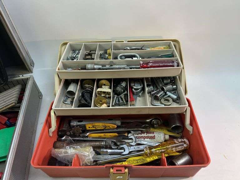 (2) Cases of Misc Hand Tools - Peterson Land & Auction LLC