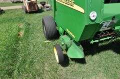 2004 John Deere 567 Round Baler - Peterson Land & Auction LLC