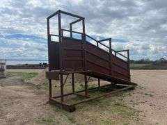 Portable Steel Loading Chute - Peterson Land & Auction LLC