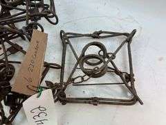 (6) 220 Conibear Traps - Peterson Land & Auction LLC
