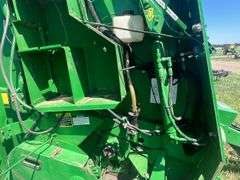 2010 John Deere 568 Round Baler - Peterson Land & Auction LLC