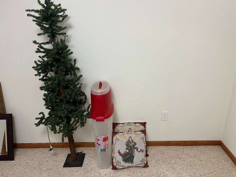 Christmas tree, Giftwrap container, Angel Throw Pillows - Peterson Land ...