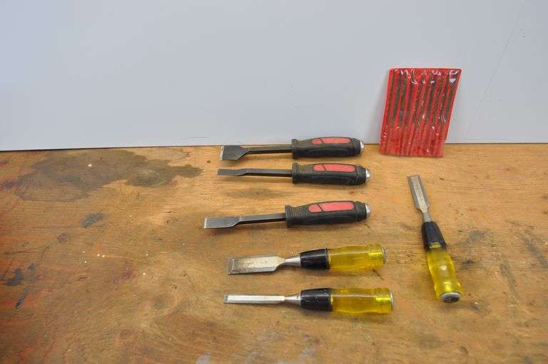 Chisels & Panel Tools - Peterson Land & Auction LLC