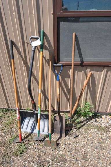 Misc Yard Tools - Peterson Land & Auction LLC