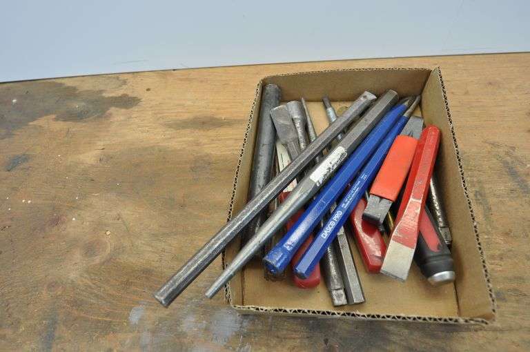 Misc Punches, Chisels, Pry Tools - Peterson Land & Auction LLC