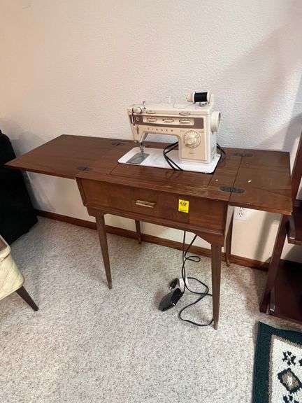 Singer Sewing Machine + (2) Sewing Baskets - Peterson Land & Auction LLC