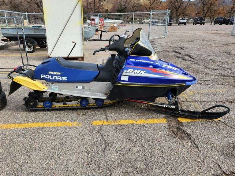 2000 Polaris Indy 700 RMK - Prime Time Auctions, Inc.