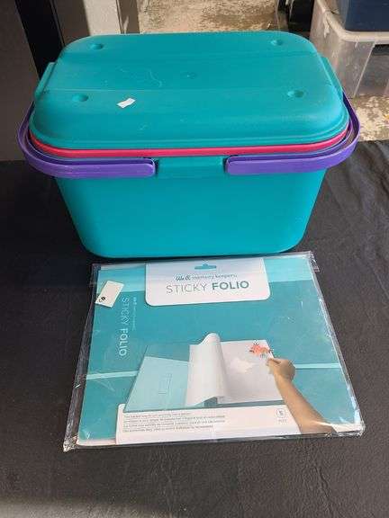 Sticky Folio, Crafting Tote with Contents - Prime Time Auctions, Inc.
