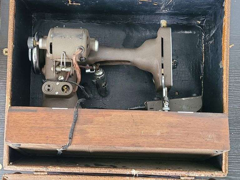 National Reversew Sewing Machine Head in Original Wooden Case - Prime ...