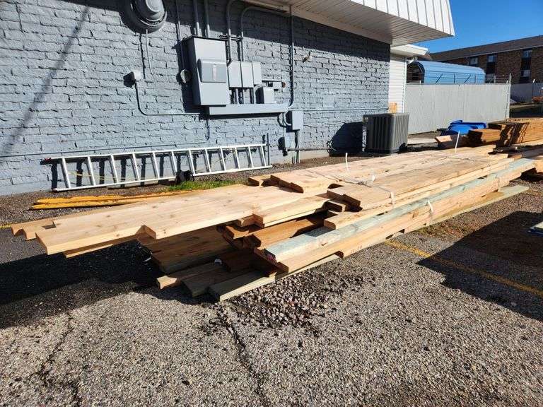 Bundle of Lumber - Prime Time Auctions, Inc.