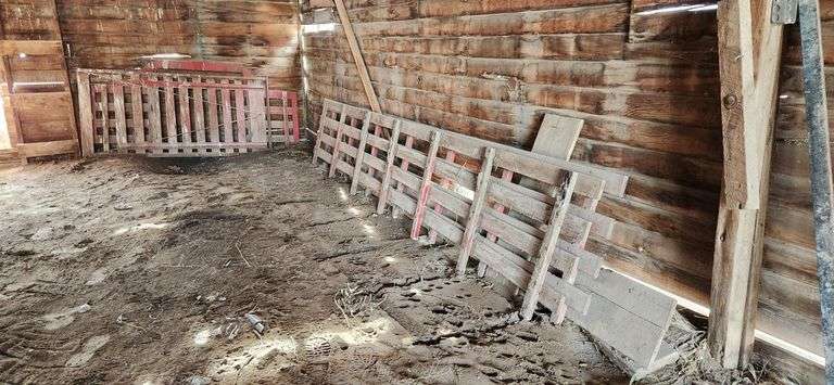 Rustic Barn Panels - Prime Time Auctions, Inc.