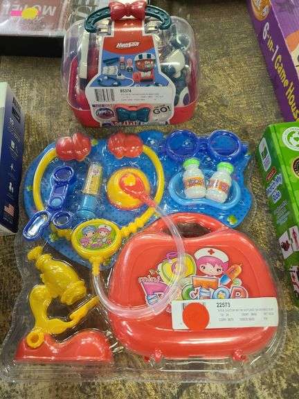 Mini Doctor Playset, Hunson Mini Doctor Playset - Prime Time Auctions, Inc.