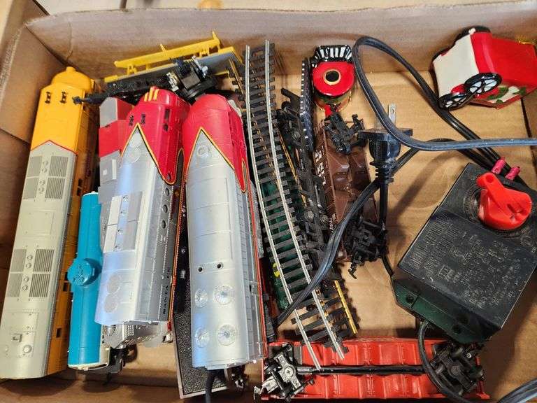 Train Set - Prime Time Auctions, Inc.