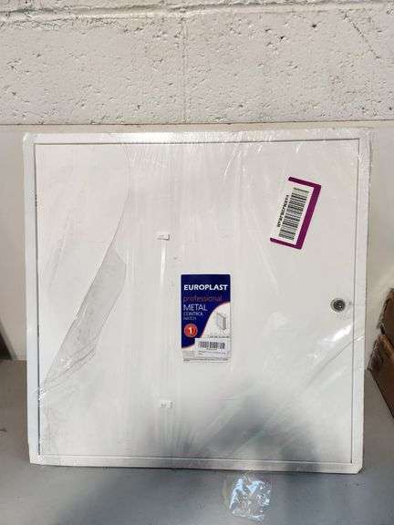 Metal Control Hatch - Prime Time Auctions, Inc.