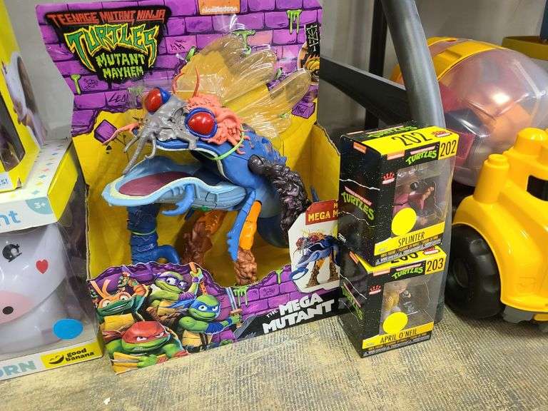 Teenage Mutant Ninja Turtles Mega Mutant, 2) TMNT Mini Figures - Prime ...