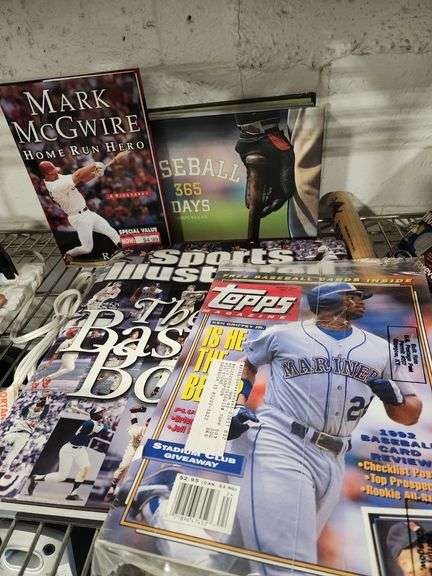 TOPPS Baseball Magazine, Sports Illustrated Baseball Book, Mark McGwire ...
