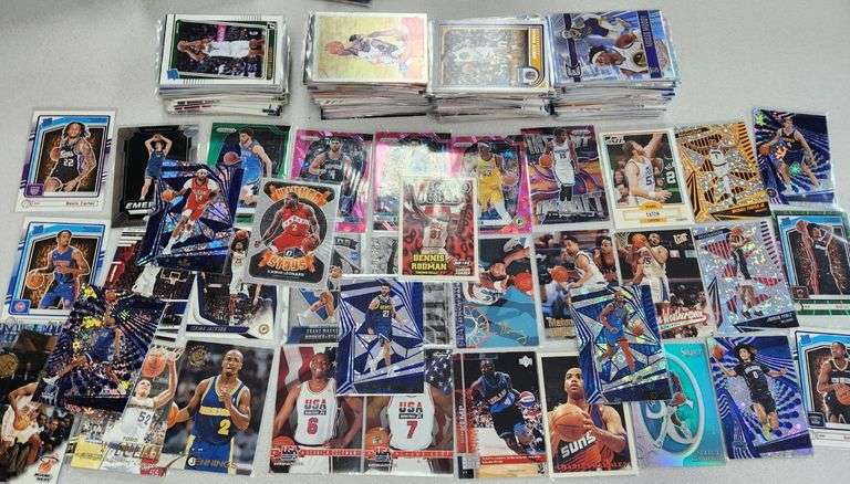 Large Lot of Assorted Basketball Trading Cards - Prime Time Auctions, Inc.