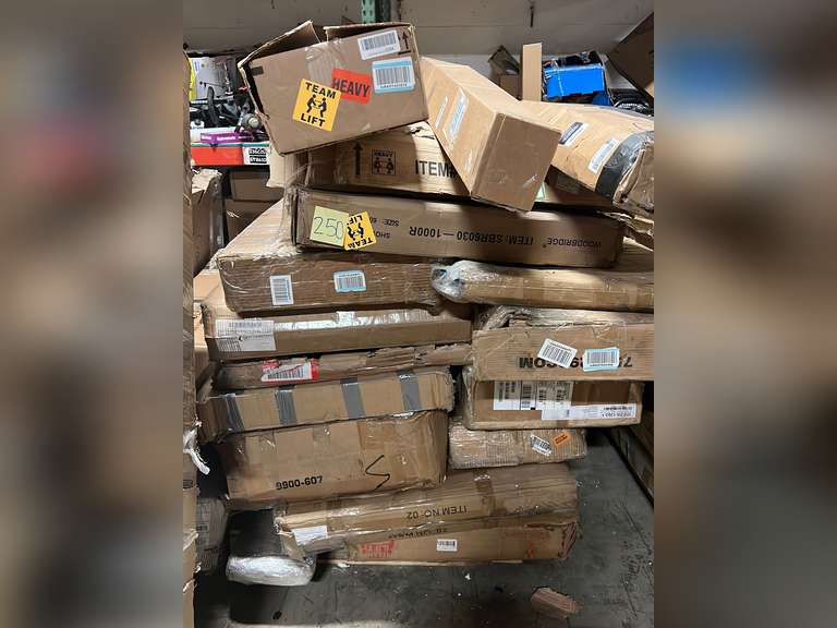 Pallet of Bulk Items 1 - Quarter Price