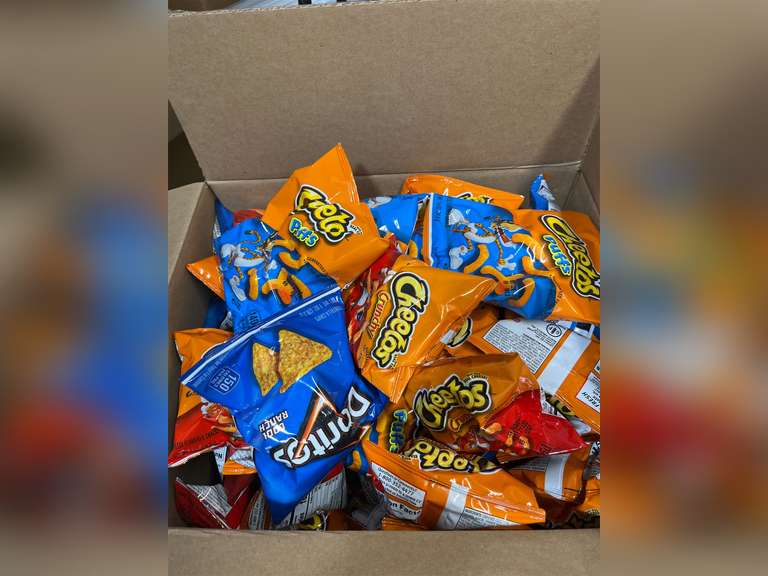 Frito-Lay Doritos & Cheetos Mix (40 Count) Variety Pack 35 - Quarter Price