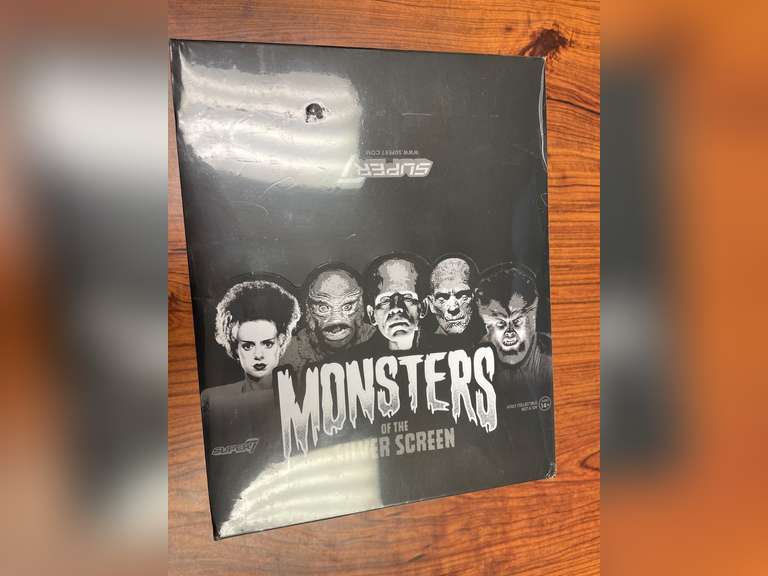 Universal Monsters of the Silver Screen Super 7 Reaction Figures Sealed ...