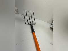 Pitch Fork for Gardening, 5 Tine Pitchfork Heavy Duty with Fiberglass ...