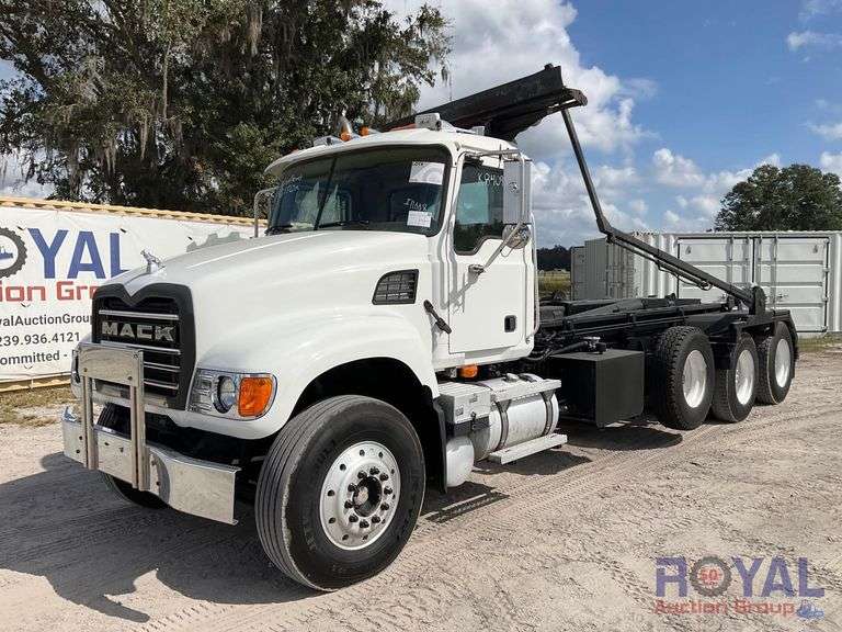 2005 Mack Granite CV713 T/A Galbreath Rolloff Dump Truck - Royal ...