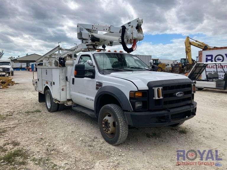 2010 Ford F550 4x4 Altec AT37G Bucket Truck - Royal Auction Group