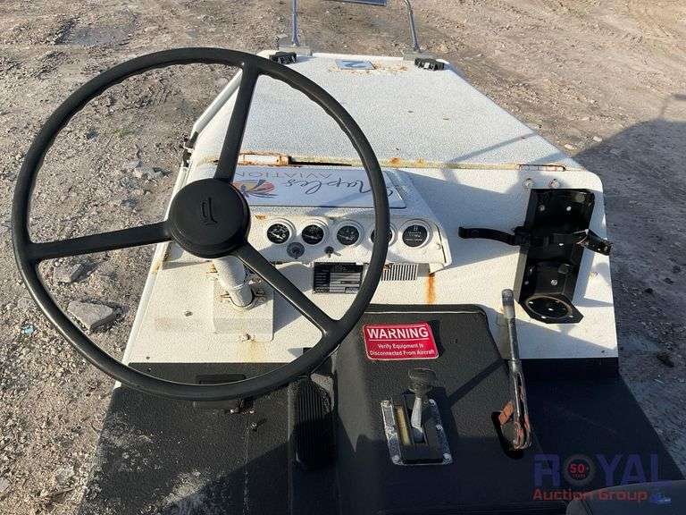 1998 Harlan Aircraft Tug - Royal Auction Group