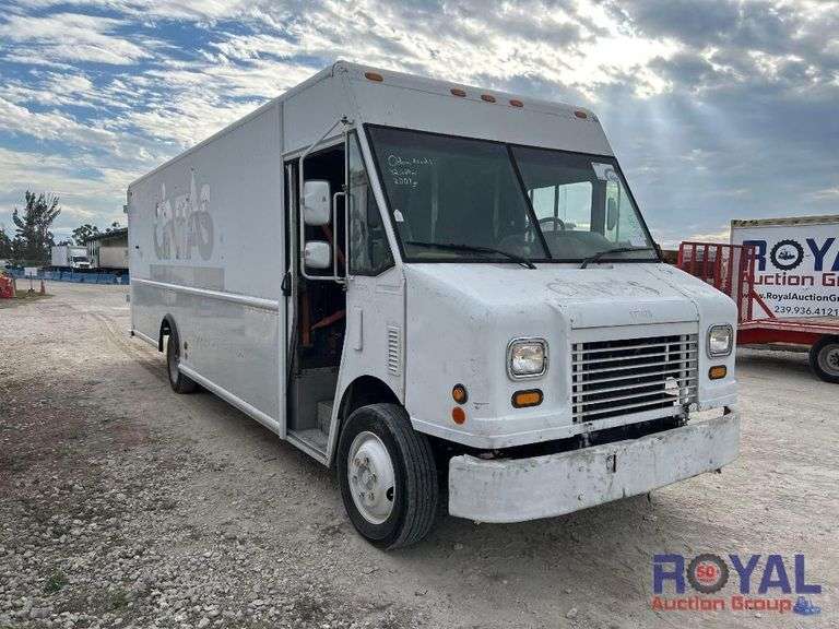 2007 Freightliner MY45 Step Van - Royal Auction Group