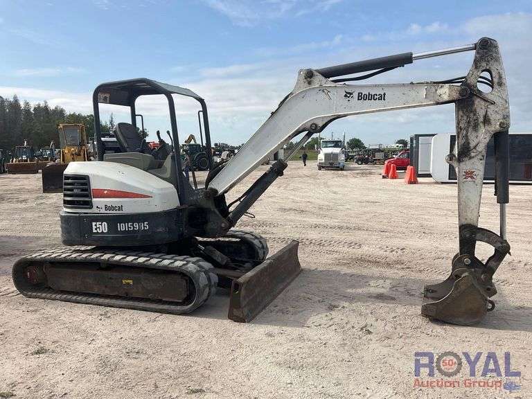 2017 Bobcat E50 Mini Excavator - Royal Auction Group