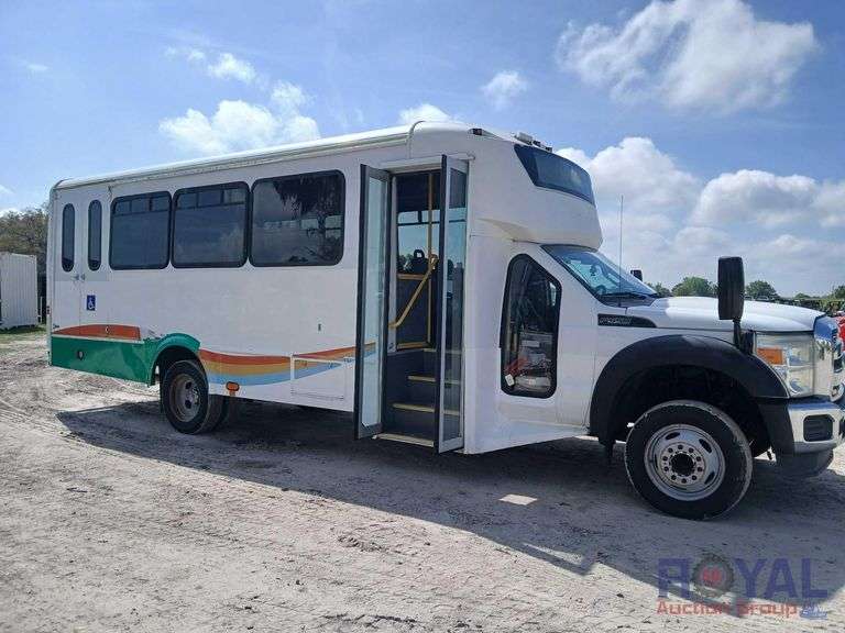 2016 Ford F550 Passenger Shuttle Bus - Royal Auction Group