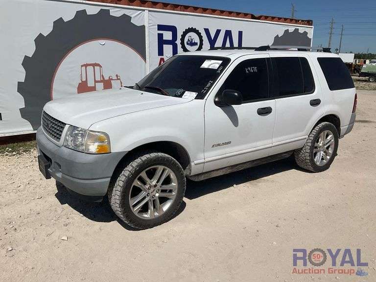 2002 Ford Explorer 4X4 SUV - Royal Auction Group