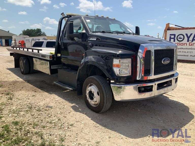 2017 Ford F650 Century Rollback Tow Truck - Royal Auction Group
