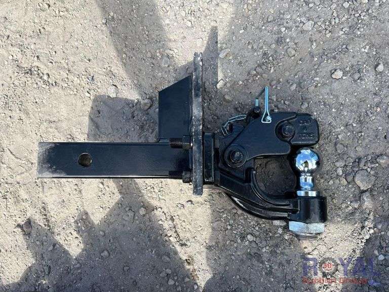 2024 8 Ton Tow Hitch - Royal Auction Group