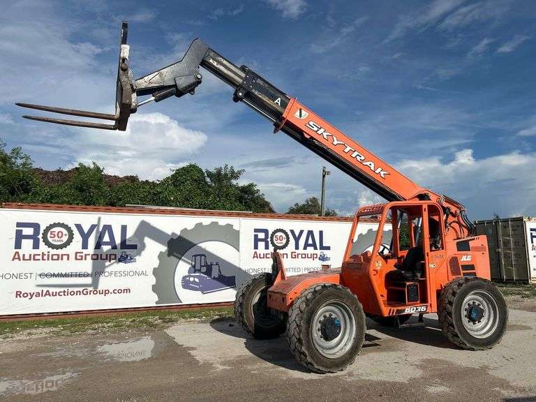 2018 JLG 6036 Skytrak 4x4 Rough Terrain Telehandler - Royal Auction Group
