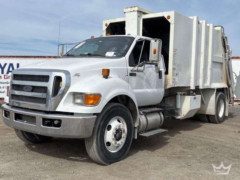 2012 Ford F-750 Pak-Mor 16 Yard Rear Loader Garbage Truck - Royal ...