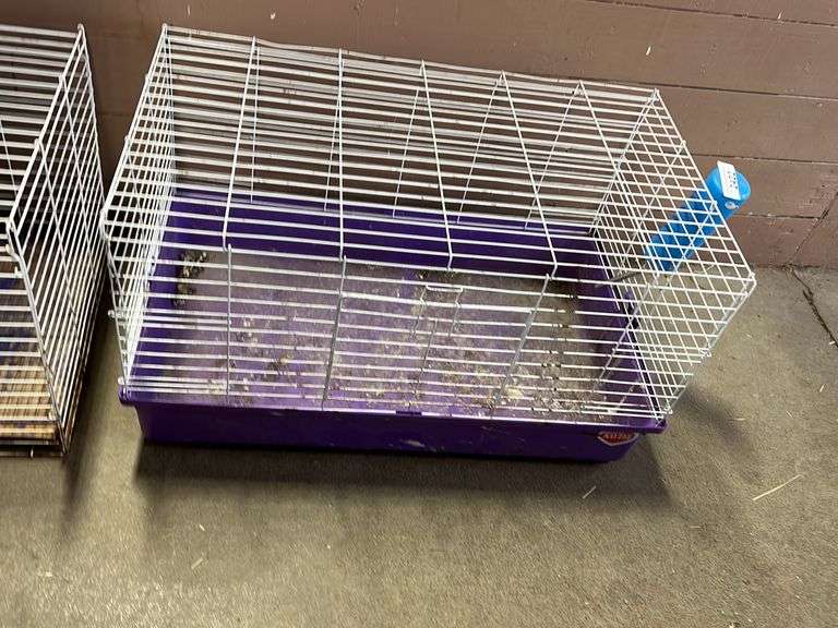 Purple Critter Cage - Rogers Community Auction Inc.