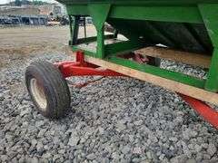 Huskee Gravity Bin on International 70 Running Gear - Rogers Community ...