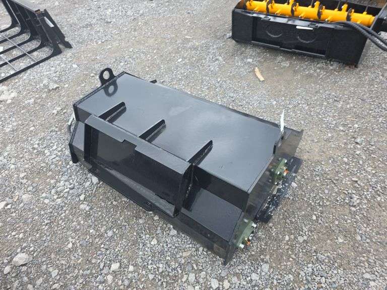 Future Mini Skid Loader Flail Mower - Rogers Community Auction Inc.